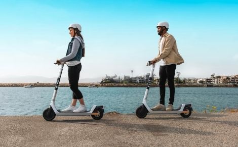 Bird Three, il nuovo monopattino super-ecosostenibile di Bird