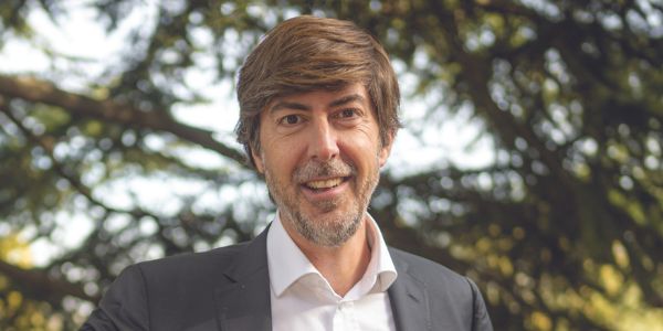 theFCharging: ricarica diffusa a costo zero. Anche con Hello Mobility