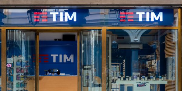 Tracker fotovoltaico: come funzionano e perché servono