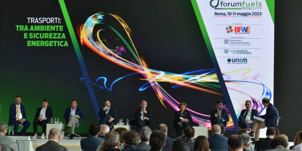 Multienergia: la via italiana alla decarbonizzazione dei trasporti